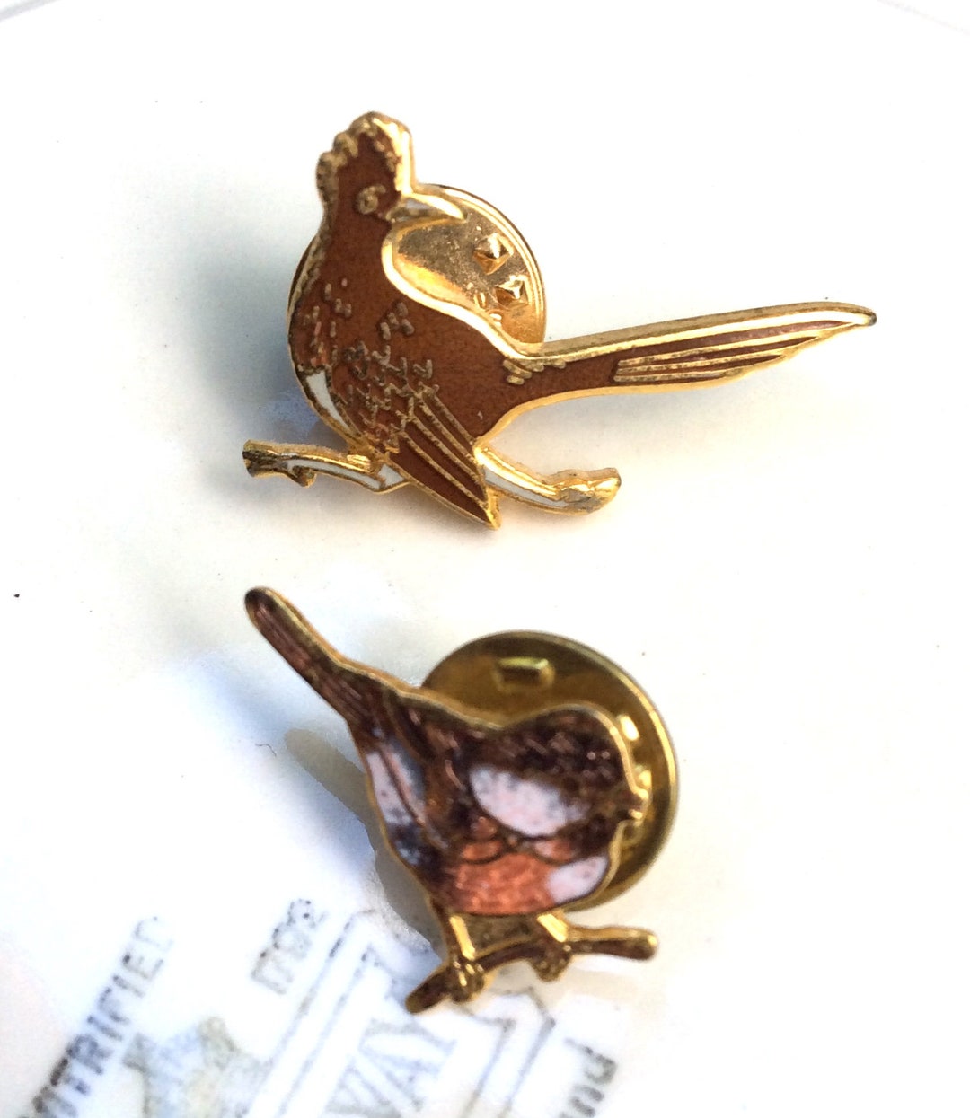 Vintage Enamel Bird Lapel Pins: Bluejay, Robin, Roadrunner Scarf Hats ...