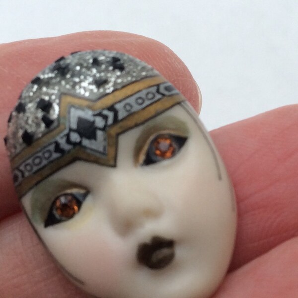 Face Brooch - Etsy