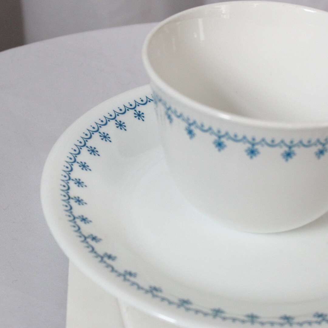 Vintage Corelle Blue and White Snowflake Cup and Saucer Set - Etsy