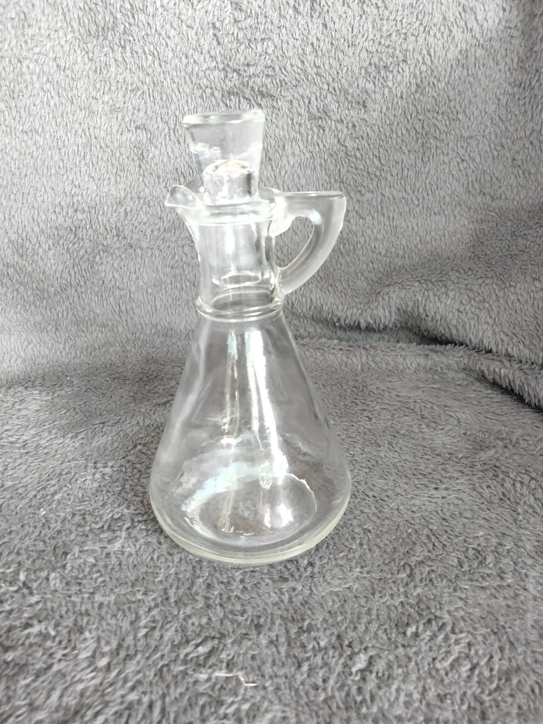 Glass Oil Decanter With Stopper - Etsy