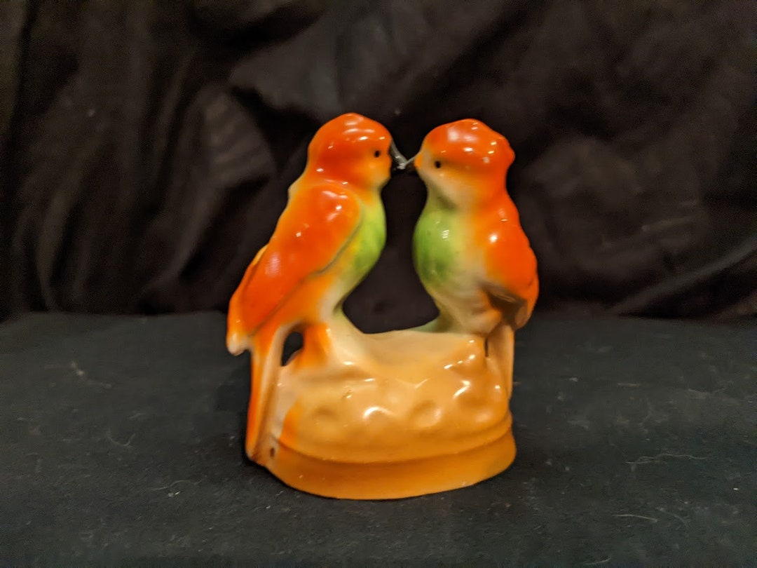Two Love Birds Kissing Etsy two-love-birds-kissing-etsy