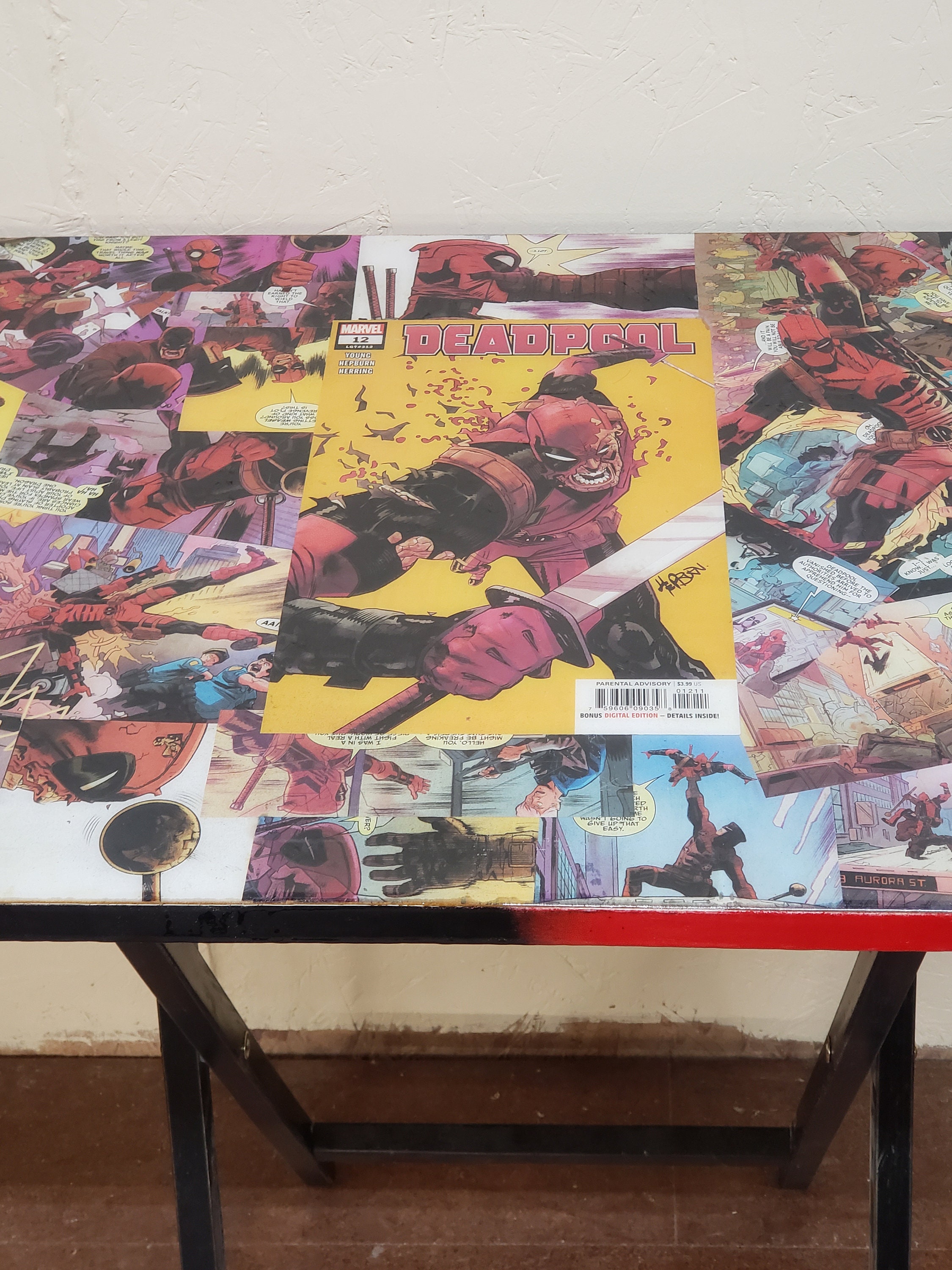 Custom Epoxy Comic Tables - Etsy