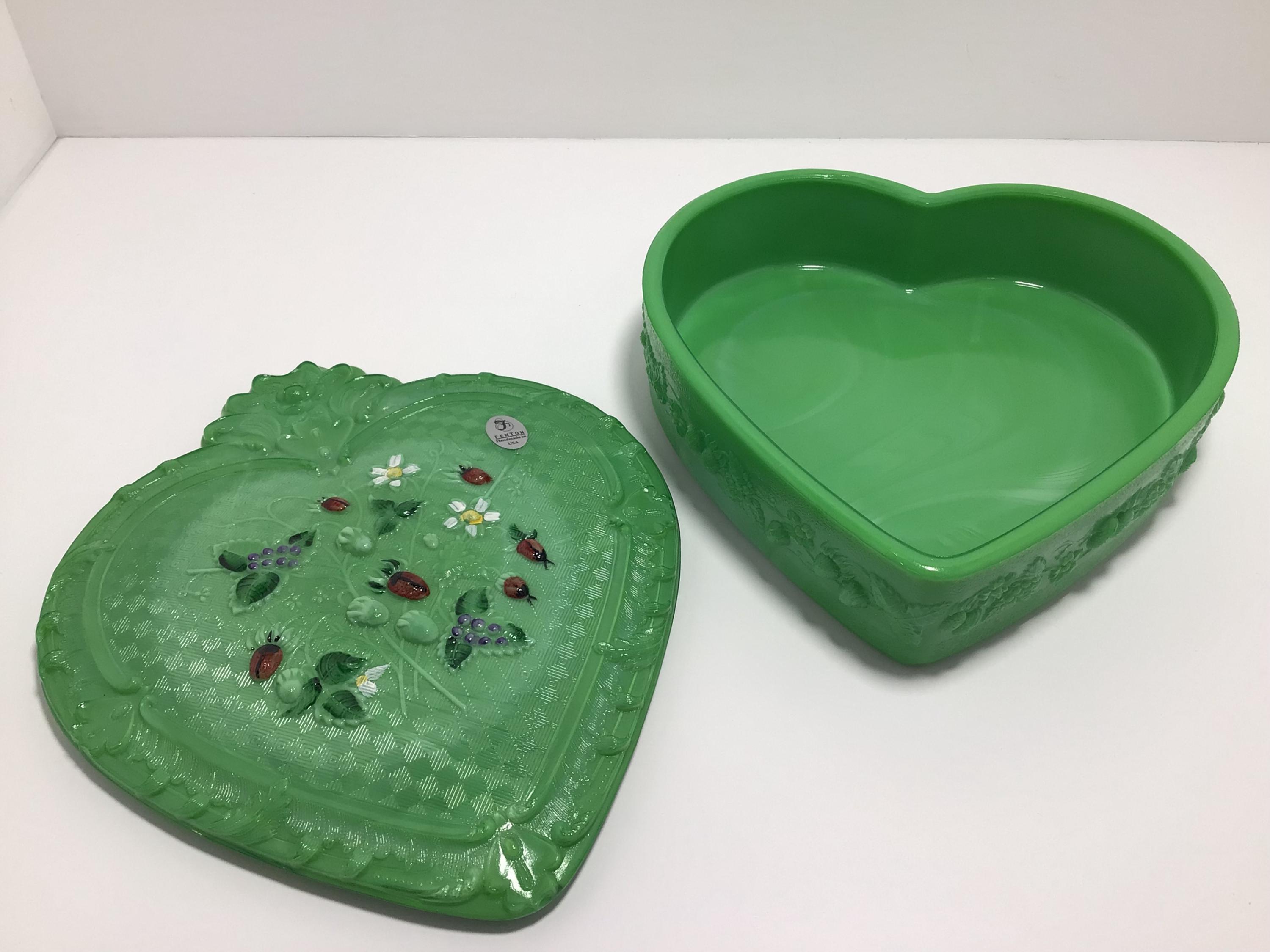 Fenton 2009 Good Fortune Collection Heart Bowl Signed George W Fenton ...