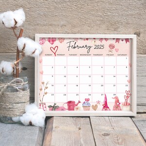 February 2025 Calendar, Lovely & Sweet Valentine's Day Gnome - Cute ...