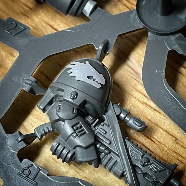 Custom Shoulder Pauldron - Etsy