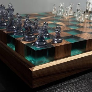 Custom LED Chess Set – Handmade Wood and Epoxy Resin Board ...