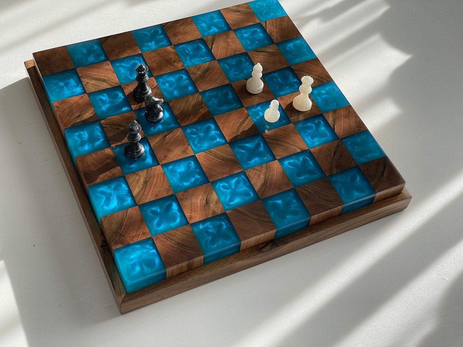 Handmade Large Illuminated Chess Set, Epoxy Resin Chess,unique Chess ...