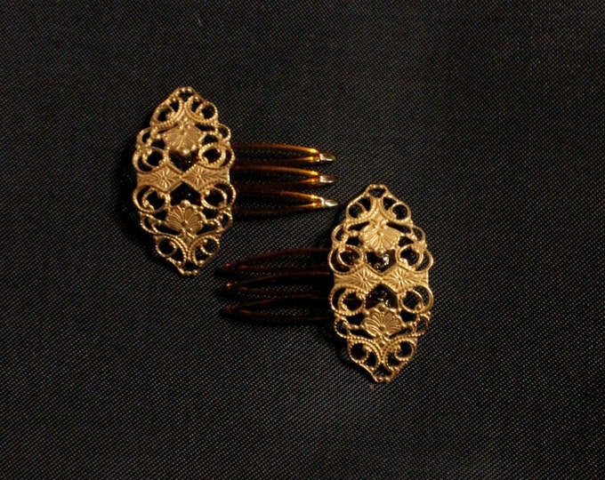 Hair Combs for Antique, Vintage or Repo French Fashion or German Lady ...