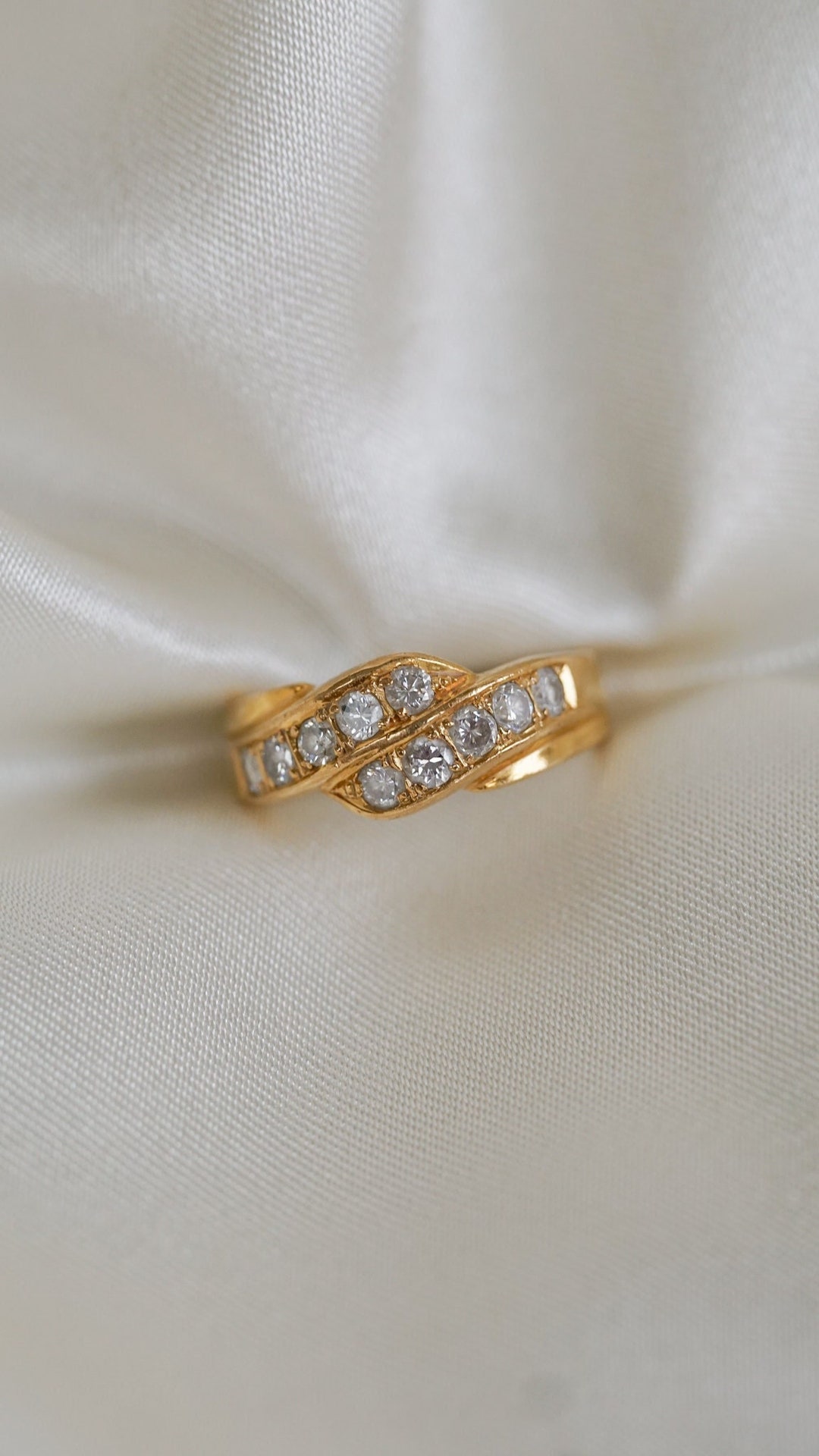 Retro Graduating Diamond Caress Band - Etsy