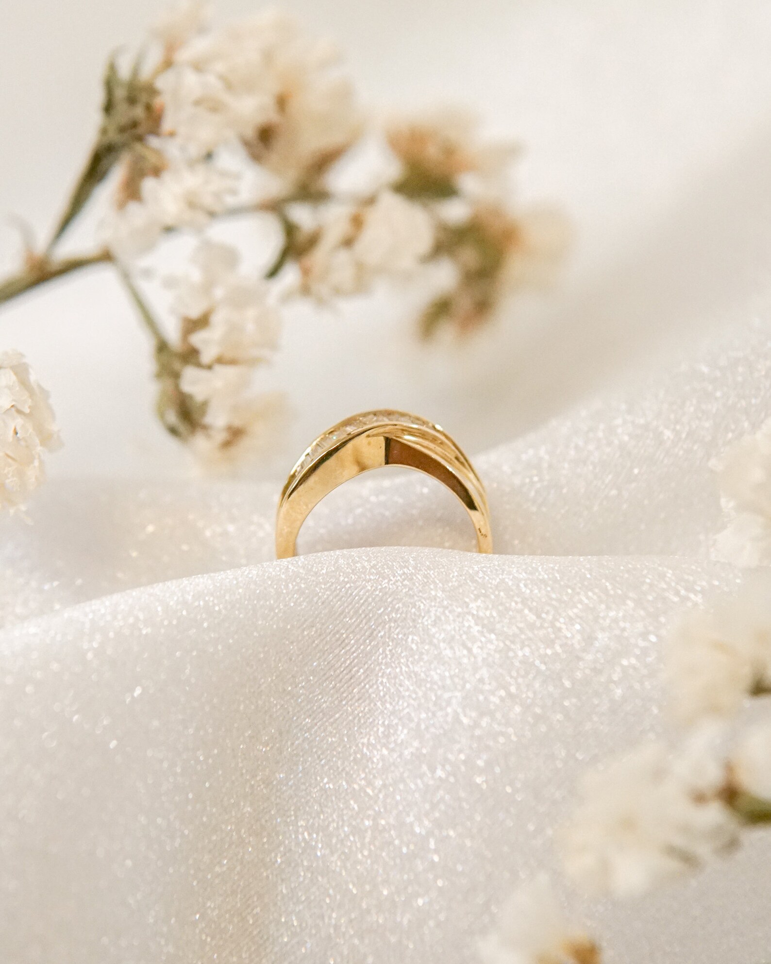 Estate Diamond Swerve Band - Etsy