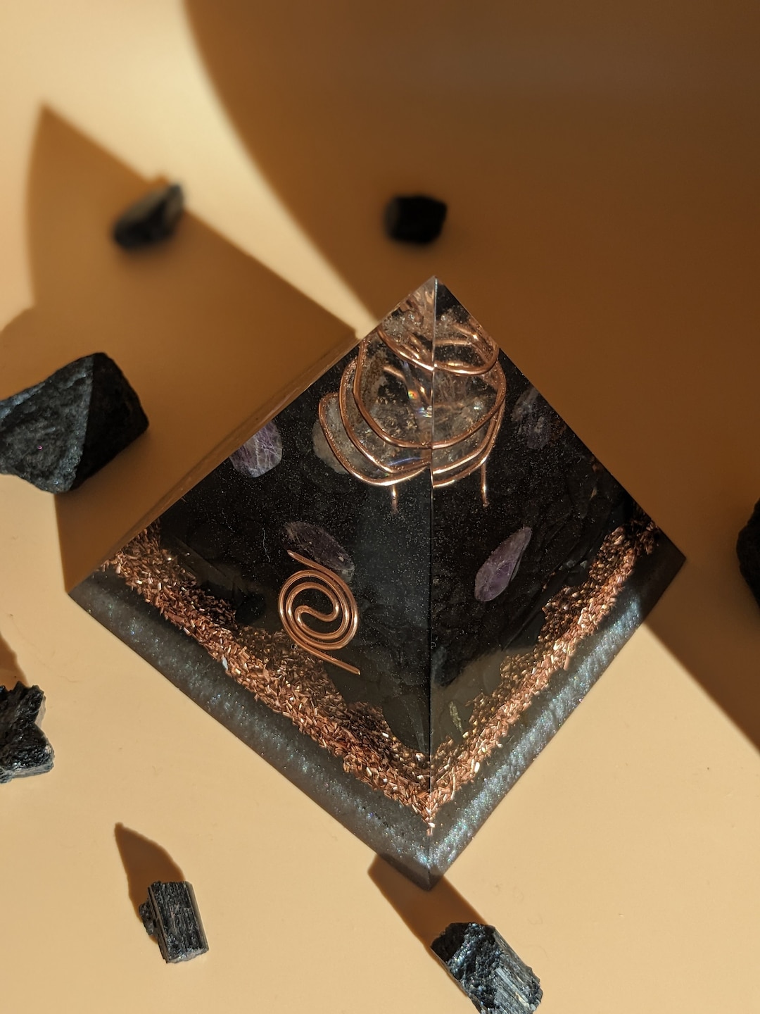 Crystal Pyramid With Shungite for Positive Vibration and Energy Balance ...