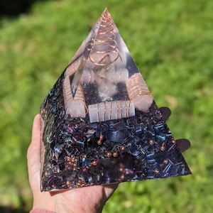 Handmade Orgonite Pyramid Energy Generator Orgonite EMF Protection ...