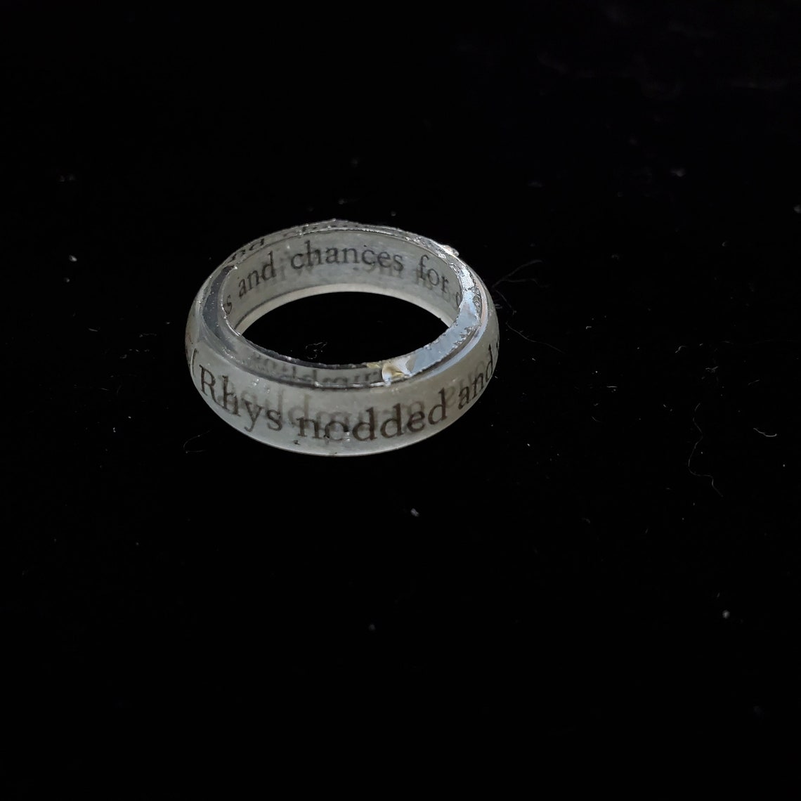 ACOTAR Book Page Ring - Etsy