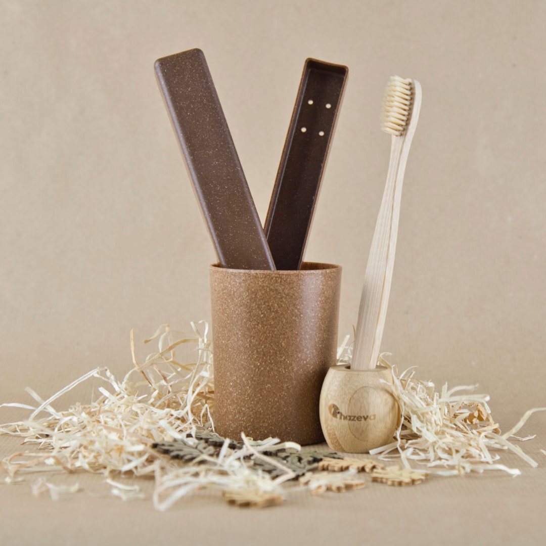 TOOTHBRUSH SET for Home and on the Go - Dental Oral Care - Bath ...