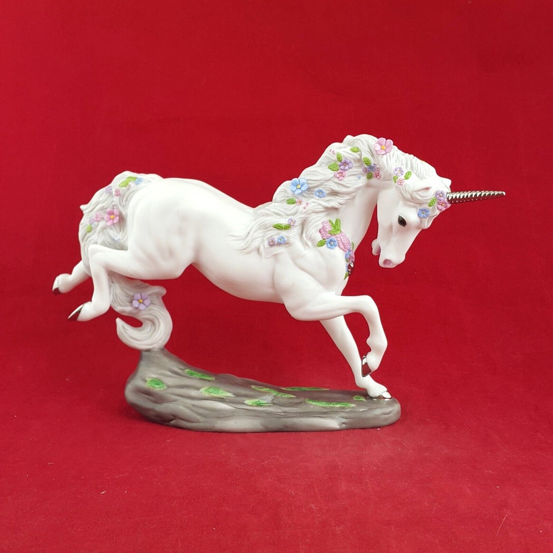 Princeton Gallery Fine Porcelain Unicorns Love's Delight 7395 OA - Etsy