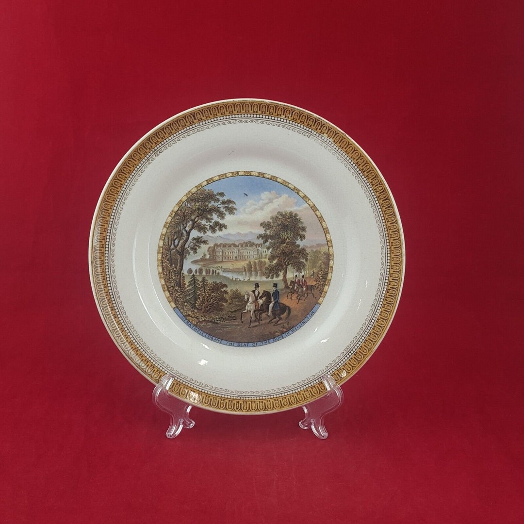 Victorian Pratt Ware Vintage Plate Strathfieldsaye Duke of - Etsy