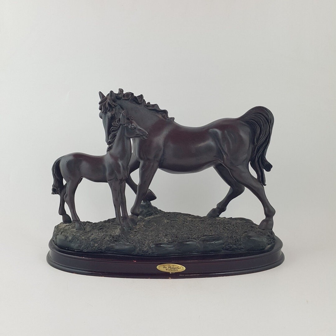 The Juliana Collection Resin Figures Mare & Foal on Plinth - Etsy