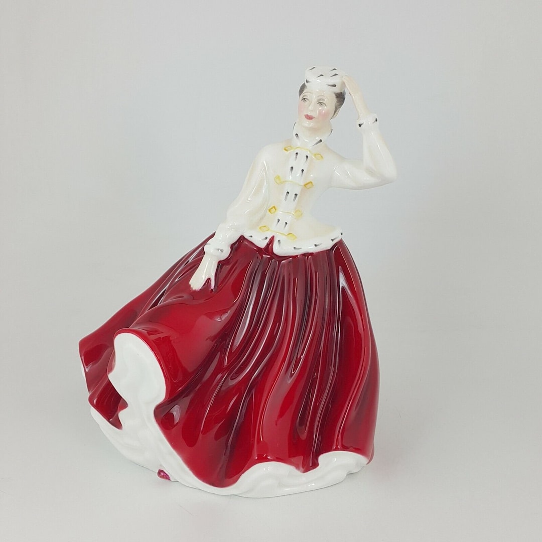 Royal Doulton Figurine HN2937 Gail 6138 RD - Etsy