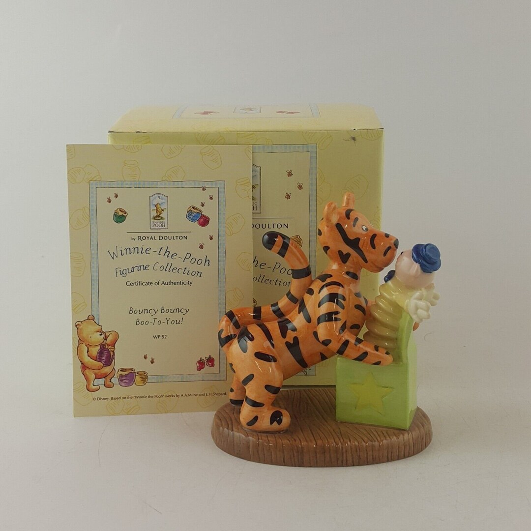 Royal Doulton Winnie the Pooh Bouncy Bouncy Boo to You WP52 8124 RD - Etsy