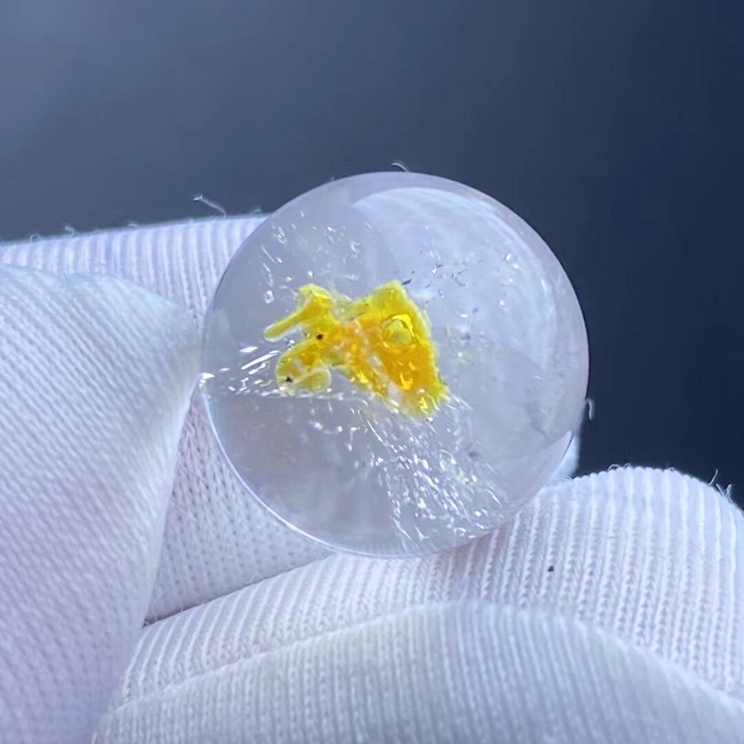Natural UV Reactive Oil Petroleum Quartz Crystal Sphere Pendant ...