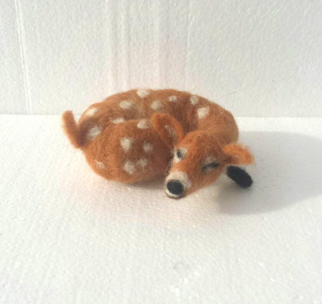 Needle Felted Sleeping Roe Wool Roe Figurine Needle Felted Sleeping ...