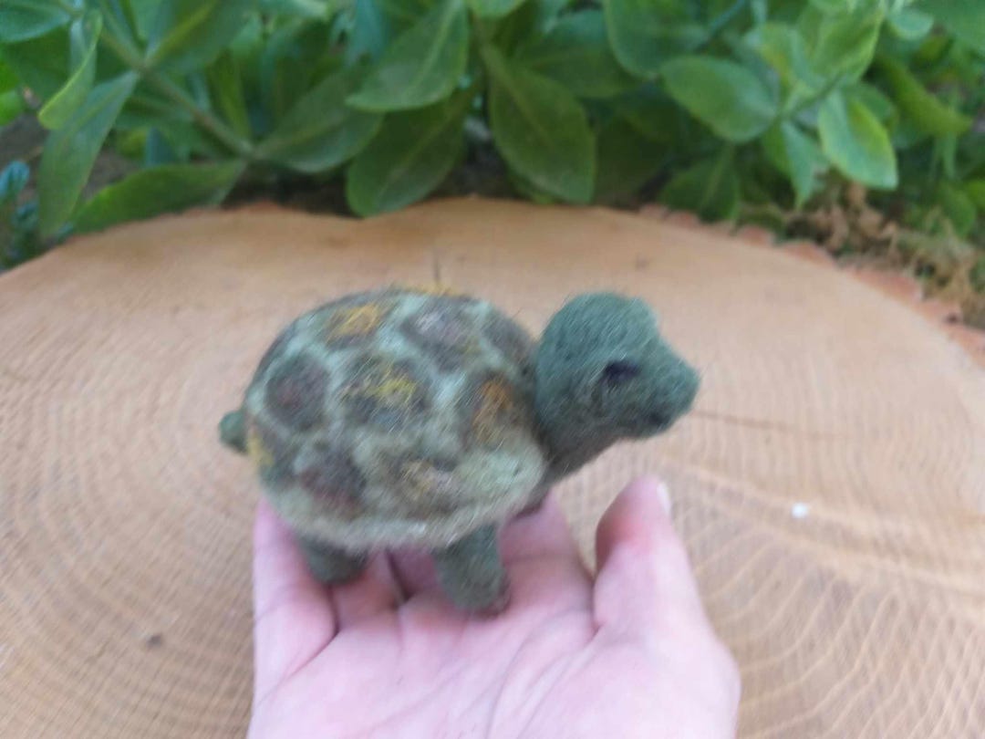 Needle Felted Wool Turtle Figurine: Handmade Miniature Animal Doll - Etsy