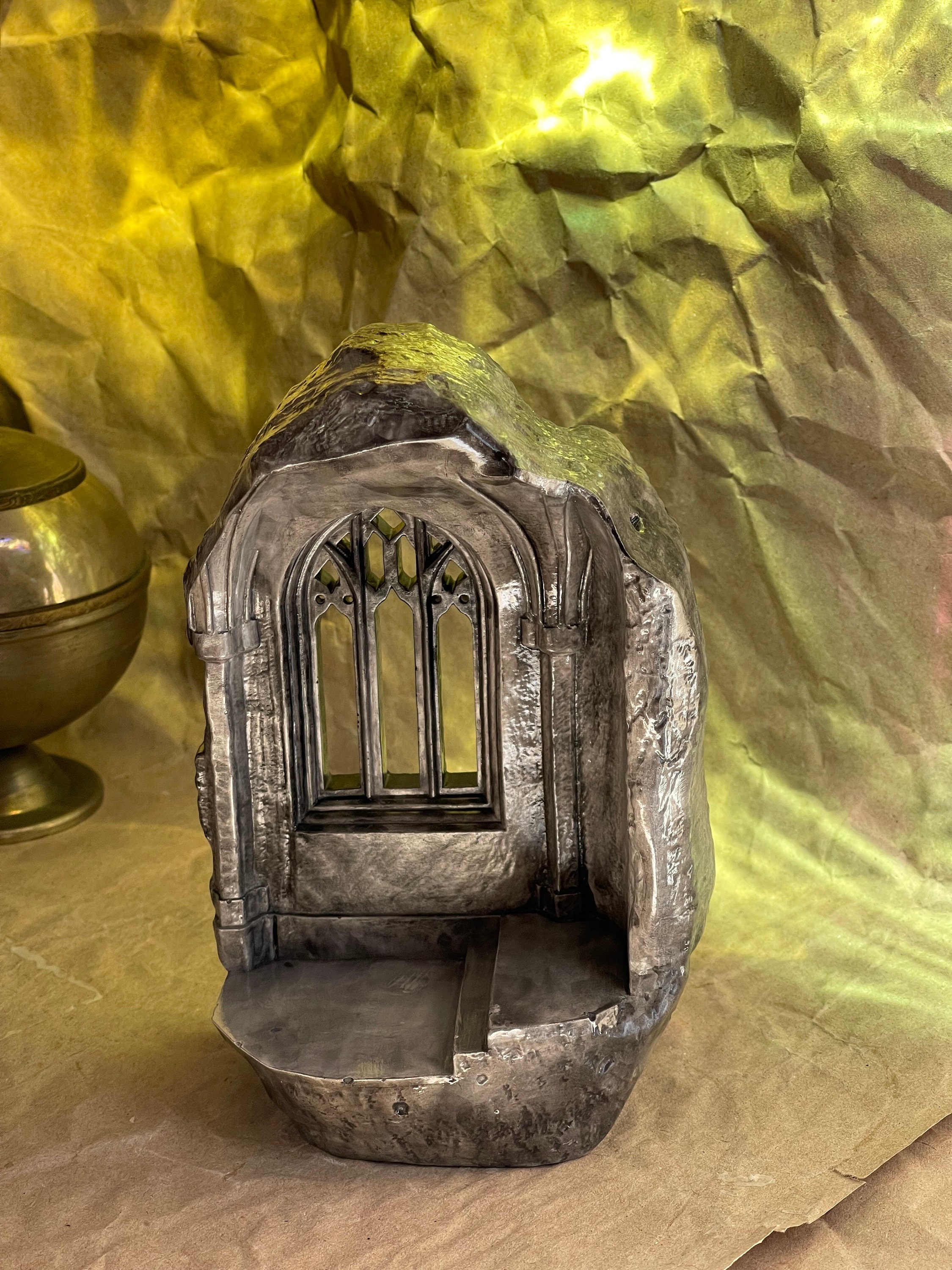 Gothic Castle Book Nook: Fantasy Reader Gift, Notre Dame Style - Etsy