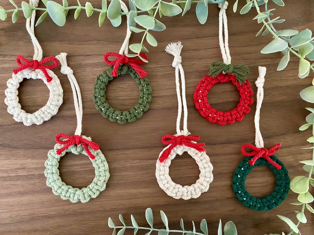 Macrame Christmas Mini Wreath Ornaments (type-b) - Etsy
