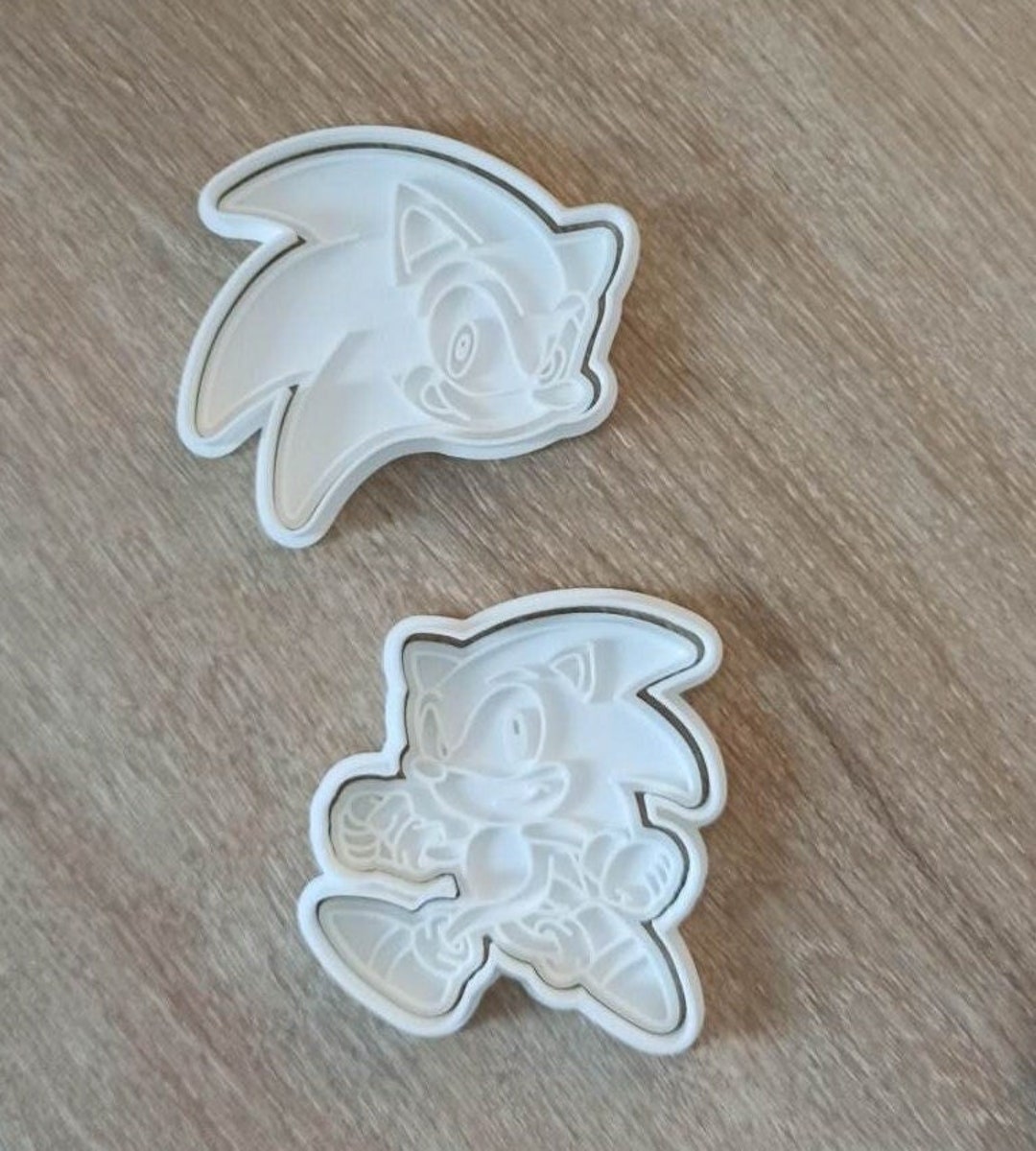 Sonic Cookie Cutter - Etsy