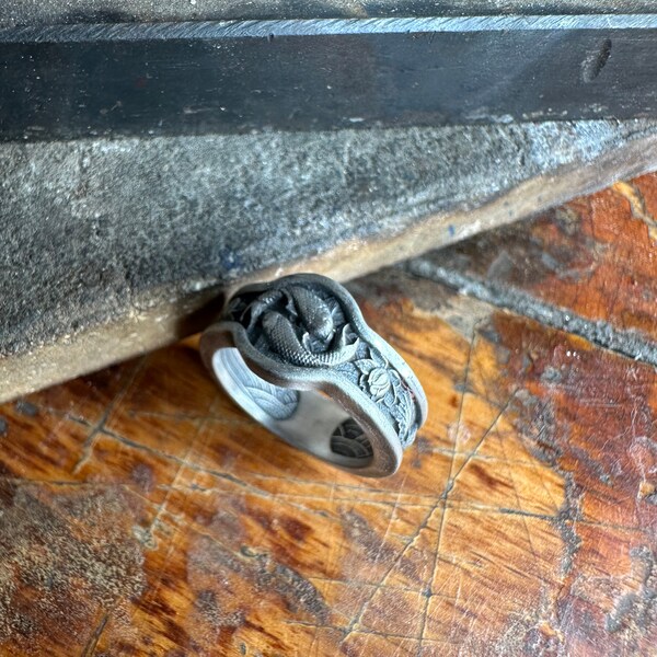 Japanese Wedding Ring - Etsy