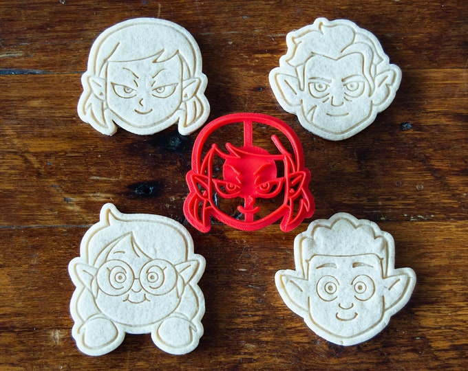 The Owl House Character Cookie Cutter Set Amity Hunter Willow Gus ...