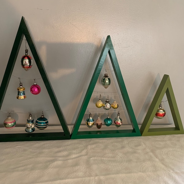Christmas Tree Ornament Display - Etsy