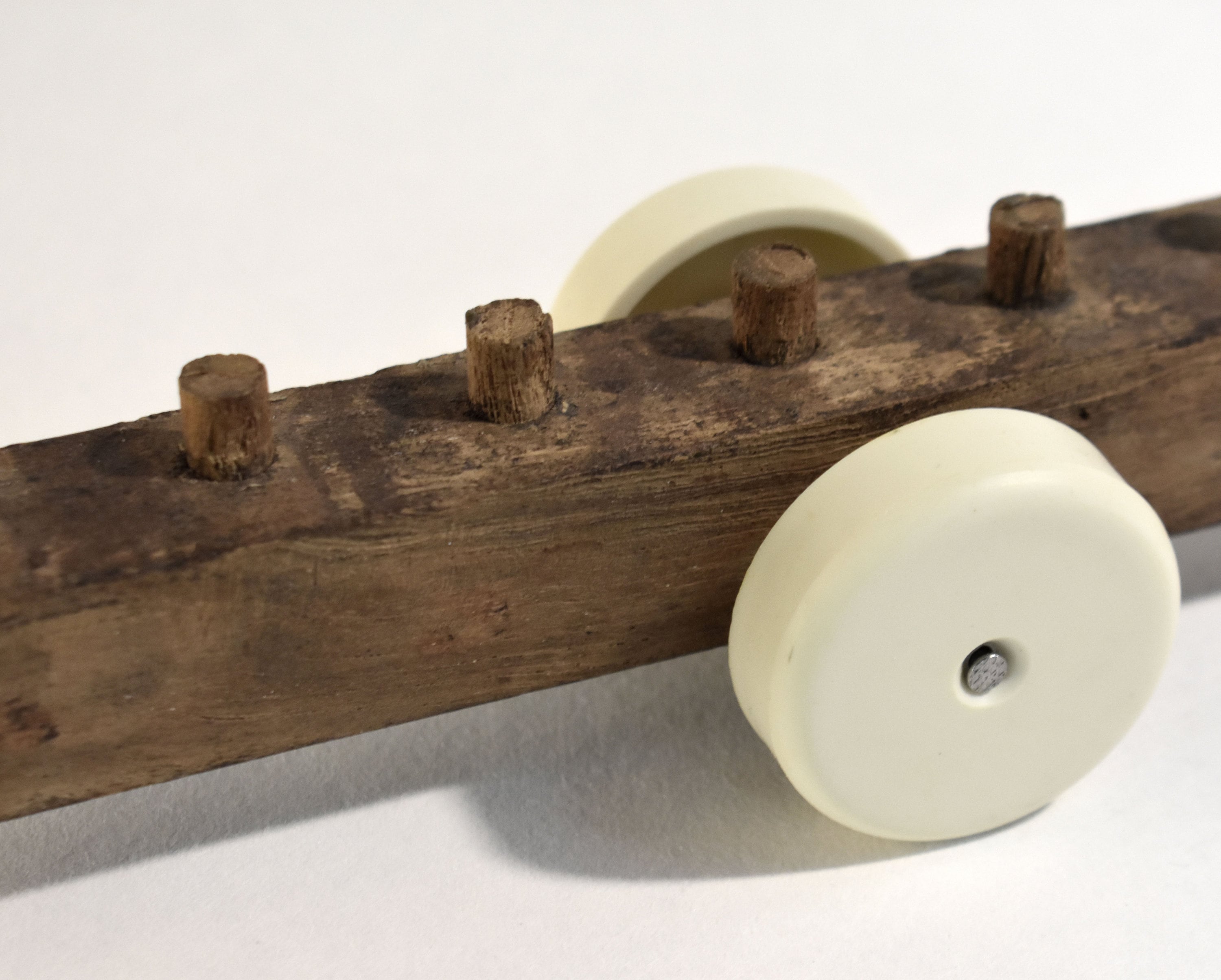 Juguetes con ruedas de madera rescatadas - Etsy España