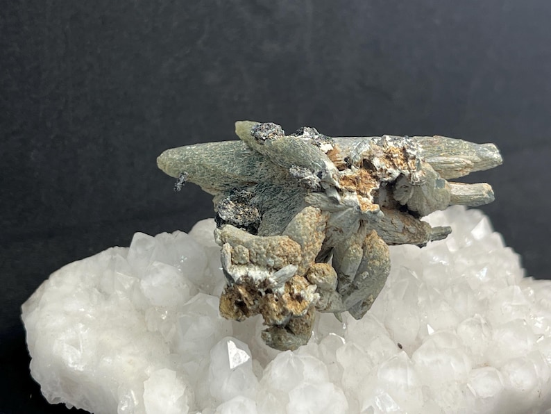 Museum-grade Serifos Green Quartz (prase) Cluster – Rare Greek Locality ...