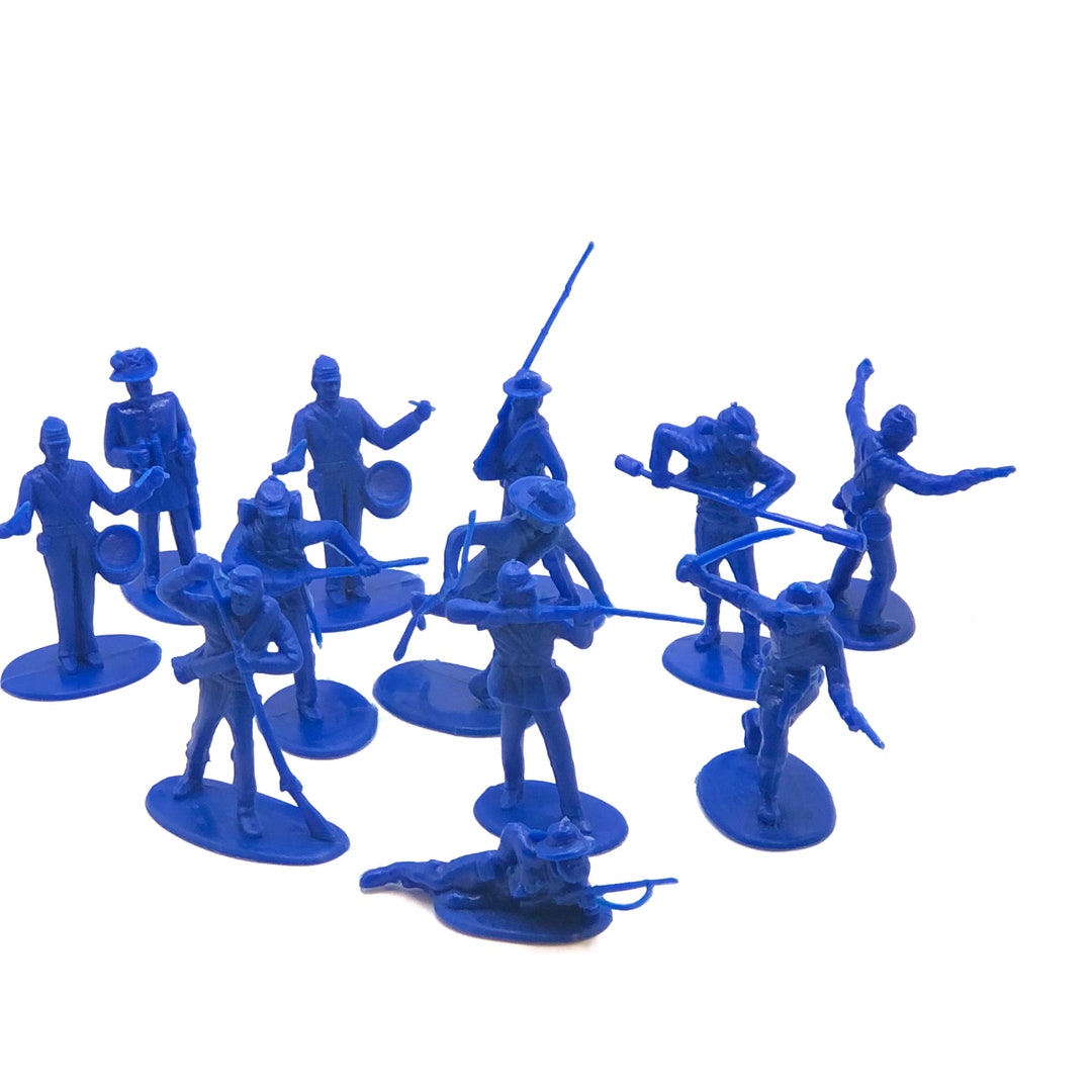 Vintage Blue Civil War Toy Soldiers 12 Pieces Plastic Army Cavalry 1:32 ...