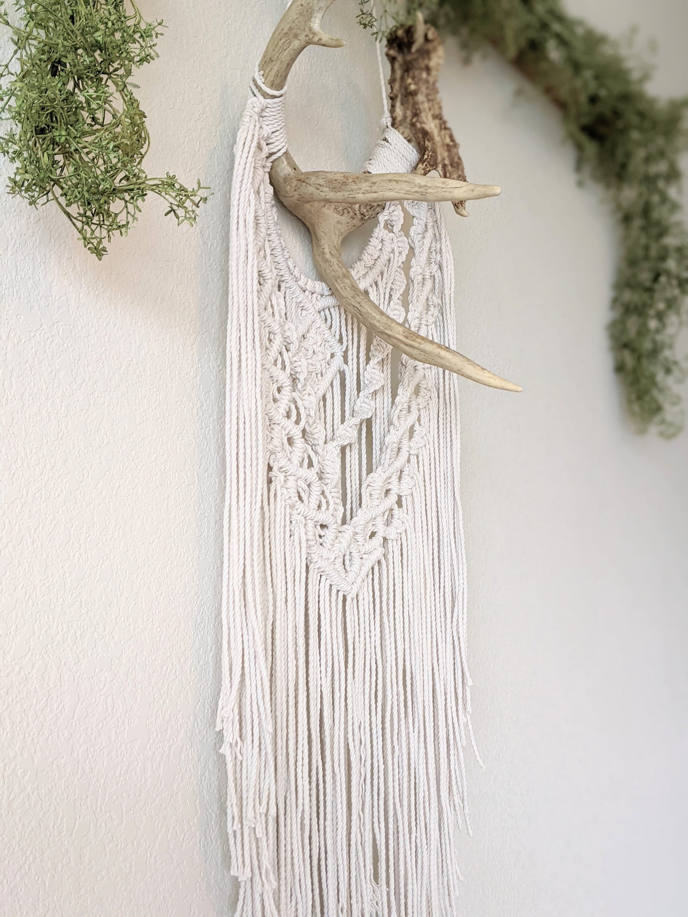 Deer Antler Macrame Wall Hanging - Etsy UK
