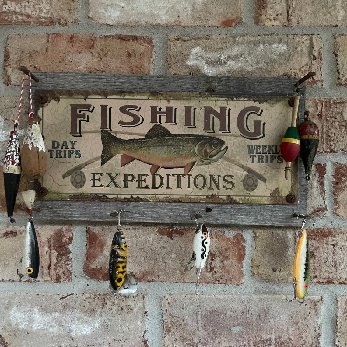 Vintage Fishing Lure Display and Sign Fishing Gift for Dad - Etsy
