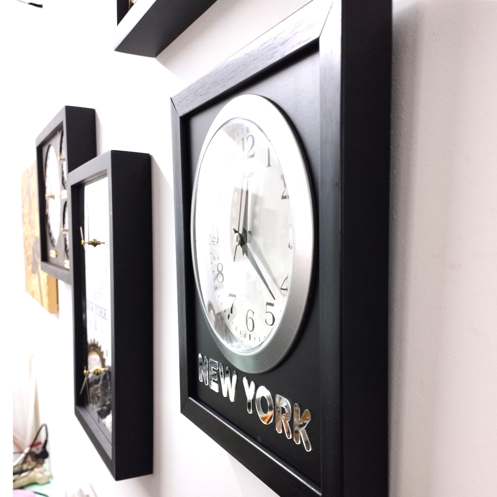 Customizable Multiple Time Zone Wall Clock: City & Region Names - Etsy