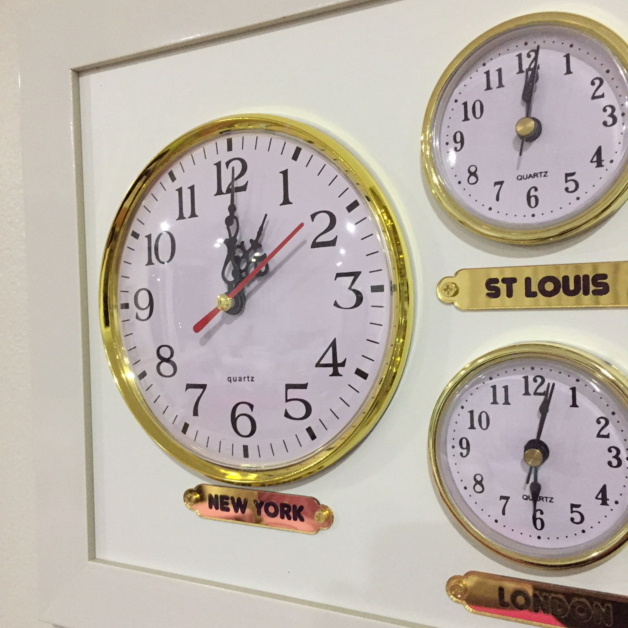 White Wall Clock. Customizable 4+1 Time Zone Clock. Multiple ...