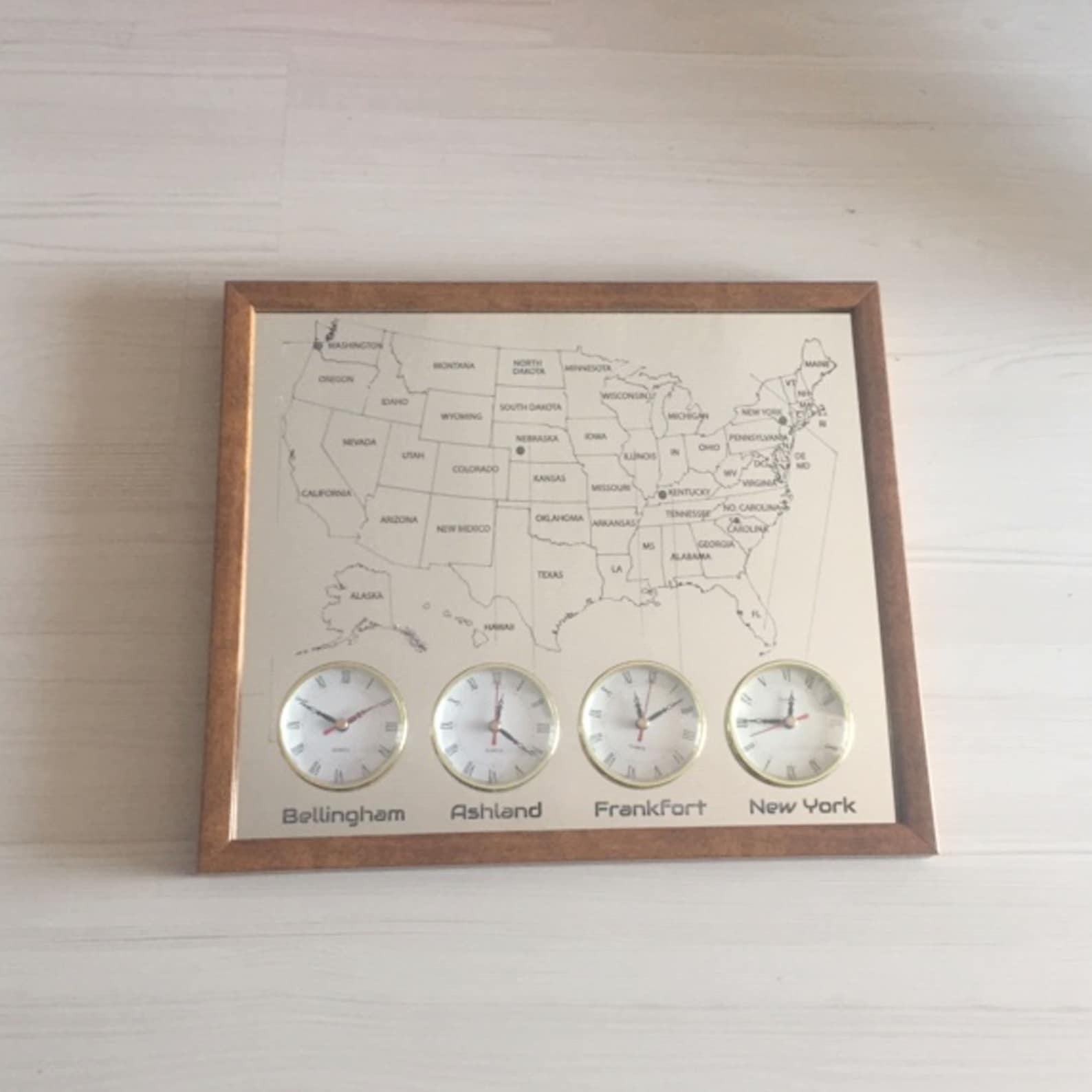 4 Zone Wall Clock With America Multi Zone Map. Maps and City Names Are ...