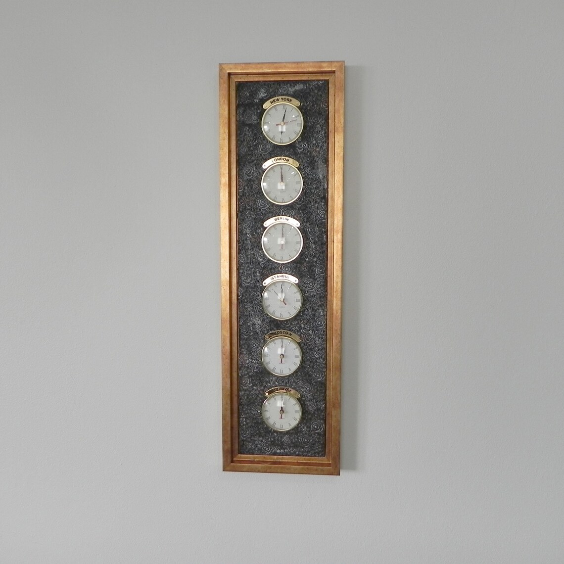 Time Zone Clock. 6 Zone Times. Multi Zone Clock. Custom Time Zone Clock ...