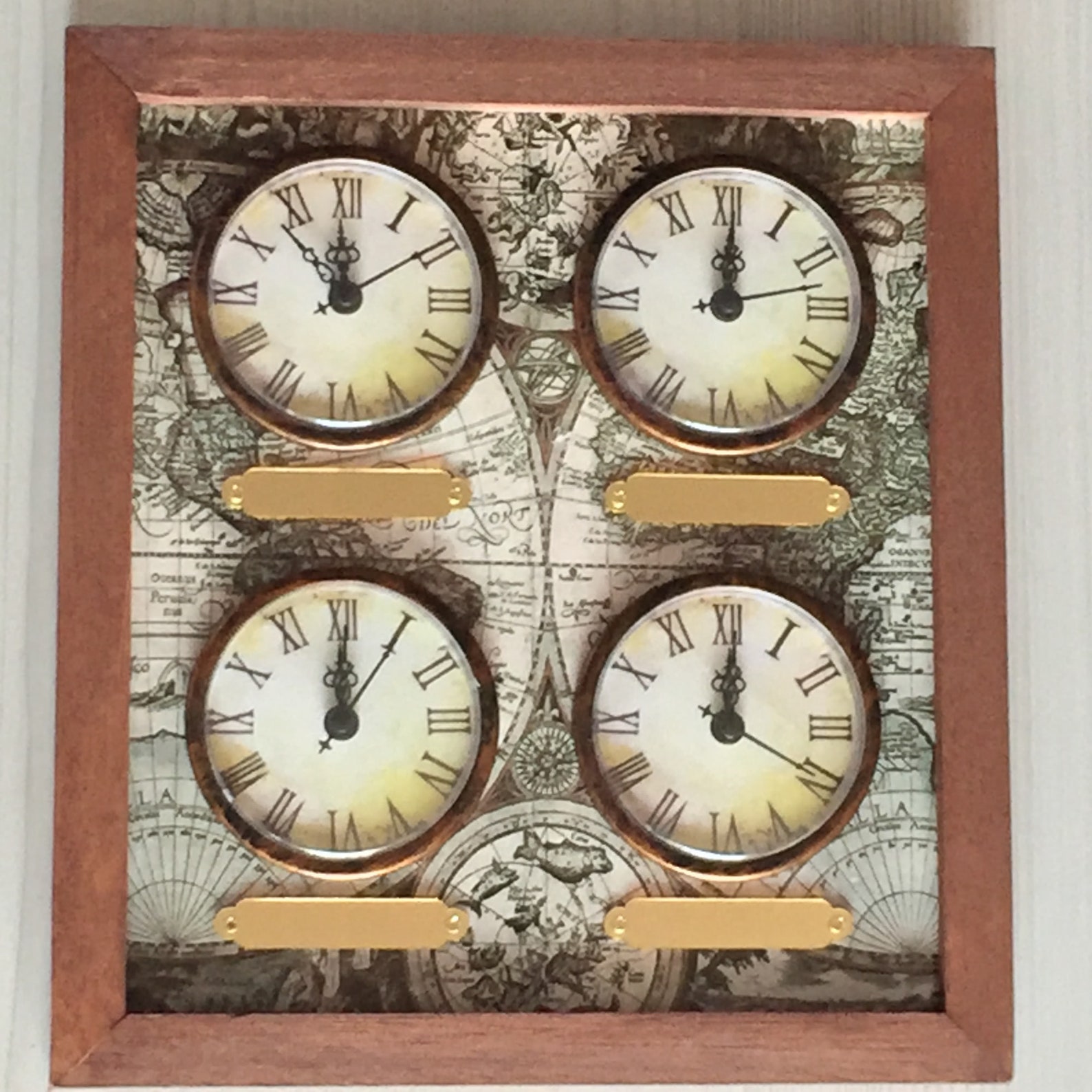 4 Zone Clock With Old Map. You Can Print the Name, Region or City You ...