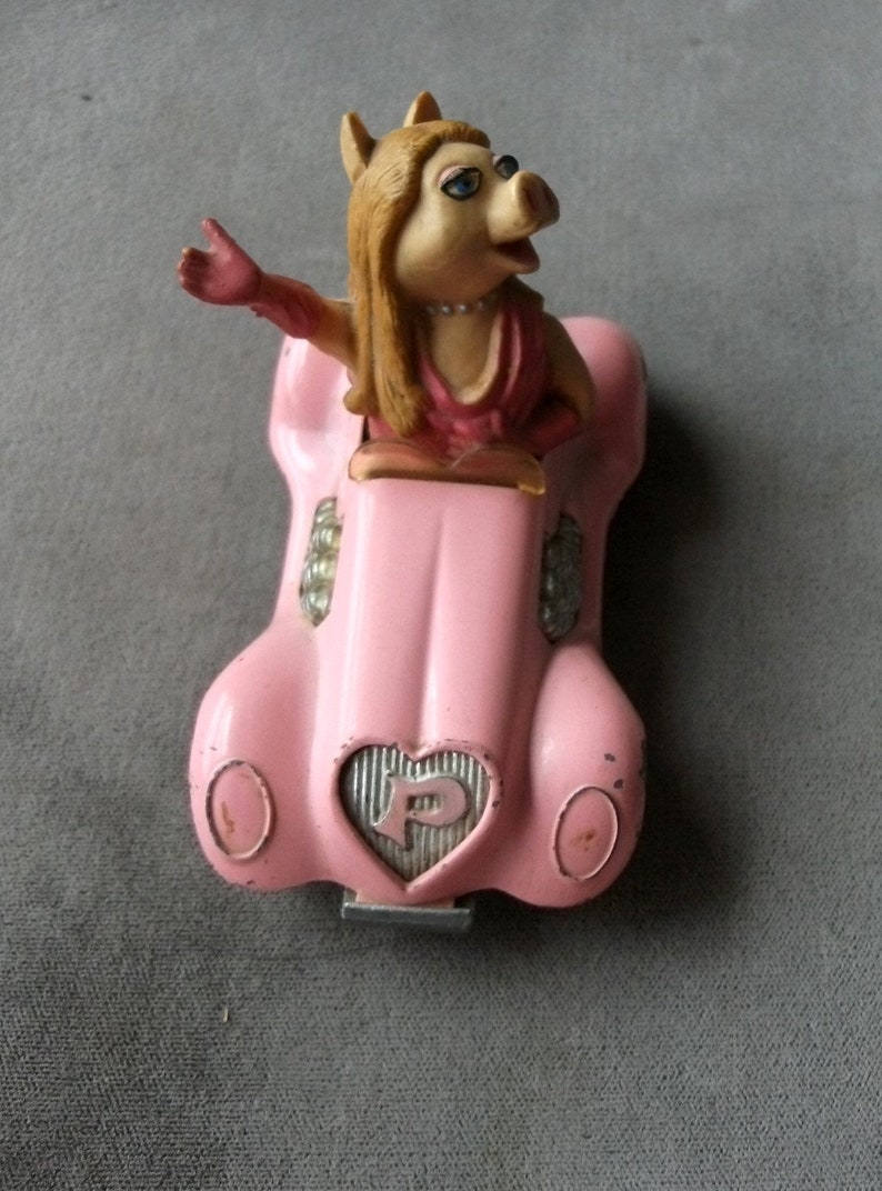 Corgi Miss Piggy Die Cast Car Toy 1979 Made in Great Britain Pink ...