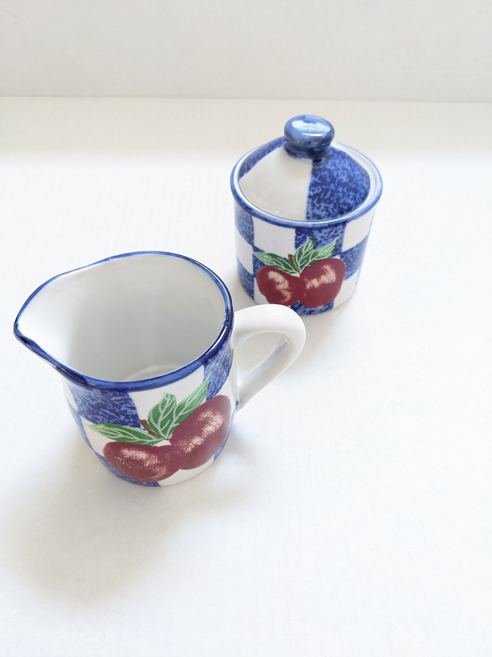 Ceramic CREAMER & SUGAR SET Blue White Checked With Red Apples Glossy ...