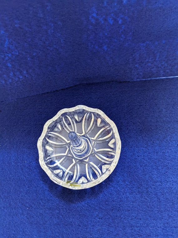 Italian Royal Crystal Rock 24% lead CRYSTAL RING HOLD… - Gem