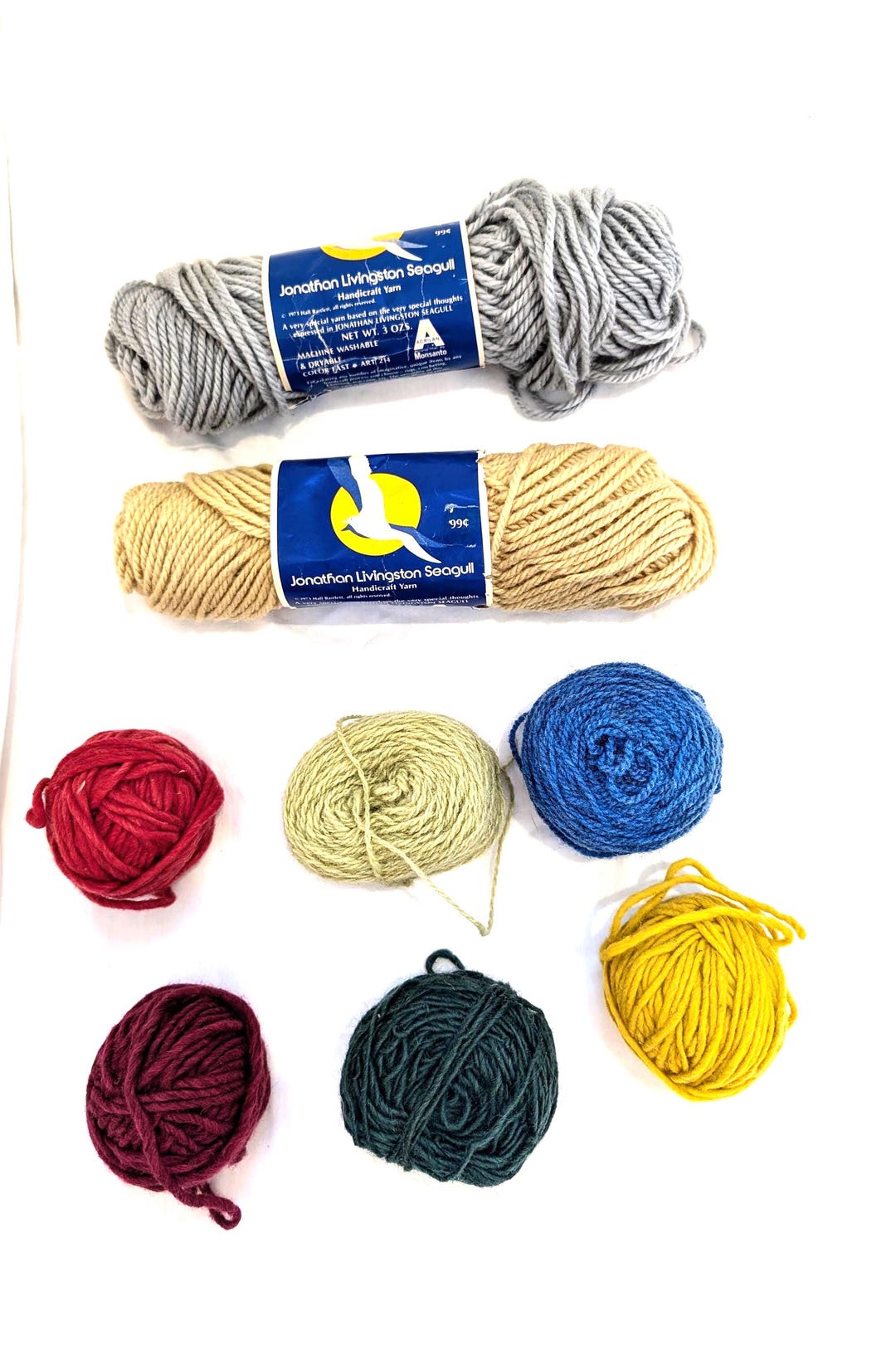 Rug Yarn Bulk Bundle: Neutral Colors, Rough Fiber - 6 Balls, 2 Skeins ...