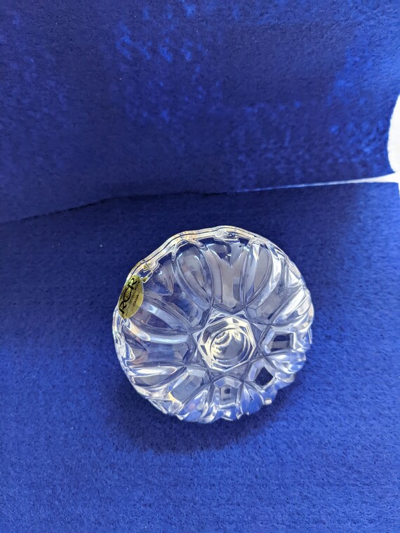 Italian Royal Crystal Rock 24% lead CRYSTAL RING HOLD… - Gem