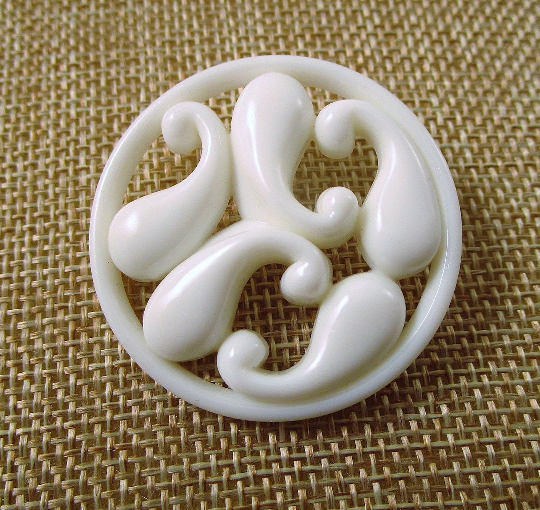 Large Vintage White Plastic Button Swirling Cutout Design 1 - Etsy