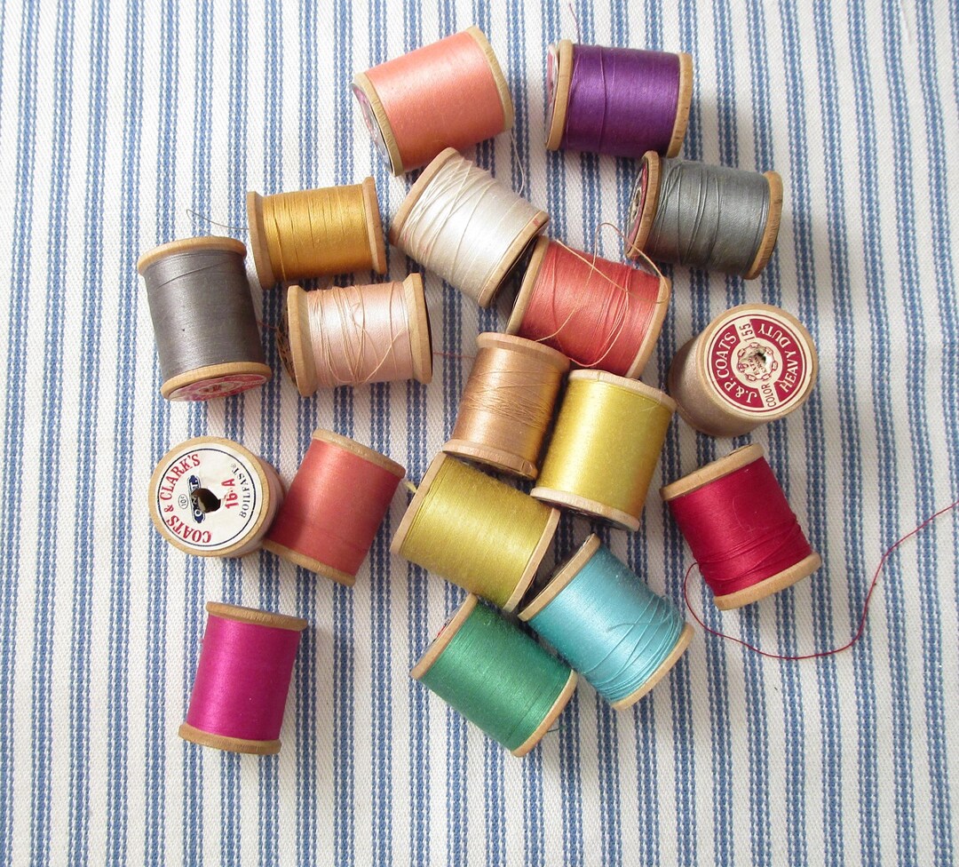 Vintage Lot Wooden Thread Spools 18 Sewing Altered Art Found Objects ...