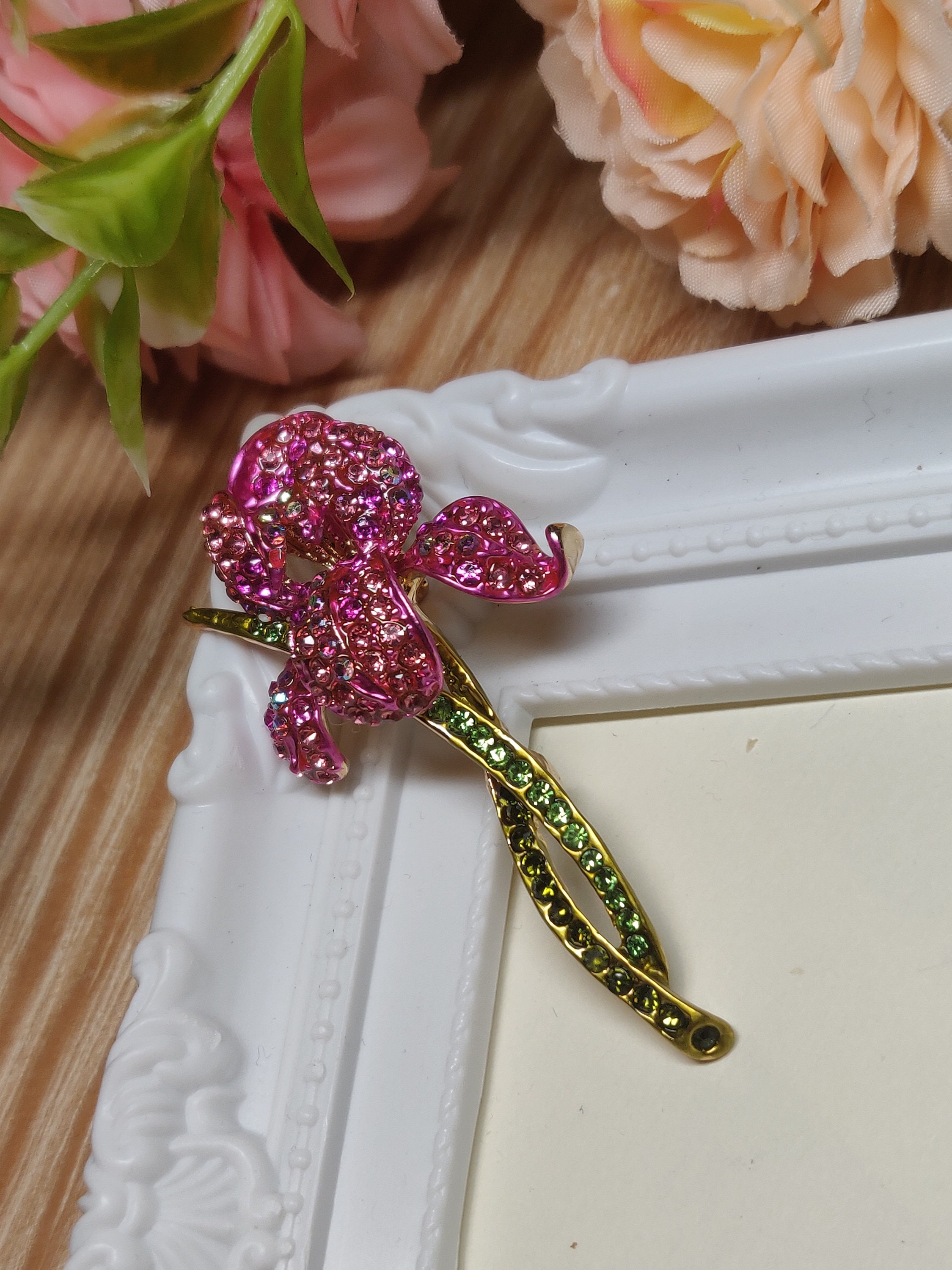 Iris Brooch Lapel Pin Flower Brooch Scharf Pin Gift for Mom - Etsy